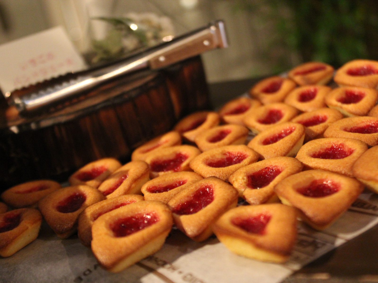 大阪・京都・神戸 関西で今すぐ行きたい「ホテルのいちごビュッフェ」｜OTONA SALONE